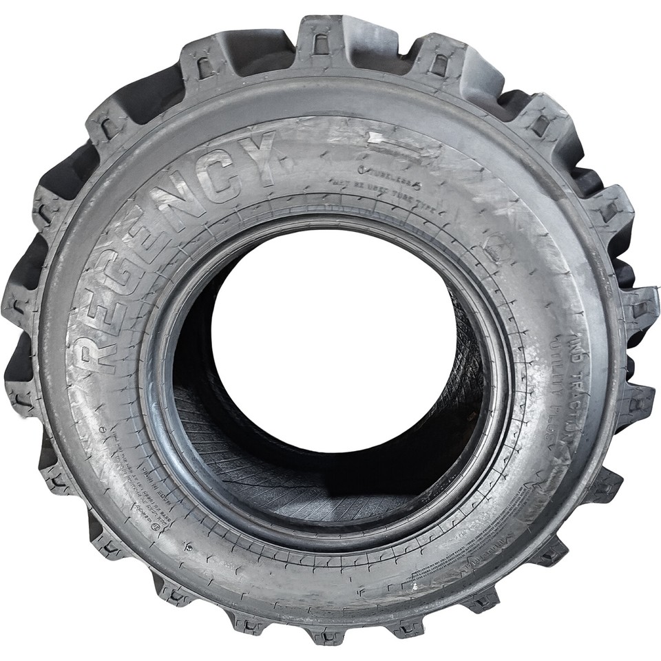 Firestone Regency AG Traction Implement Plus 12.5L-15 Load 8 Ply ...