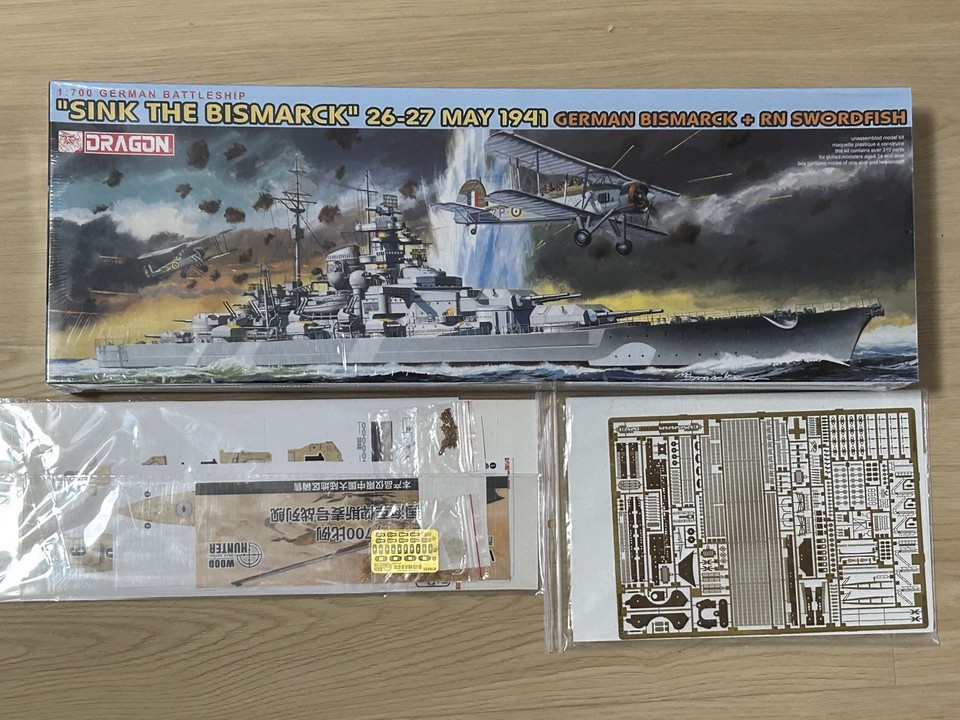 Dragon 1/700 German Battleship Bismarck, still in shrinkwrap, plus ...