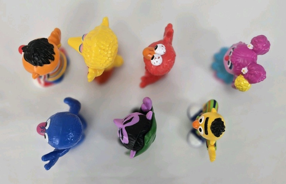 Sesame Street Workshop Lot Of 7 PVC Figures 3” Hasbro Big Bird Bert ...