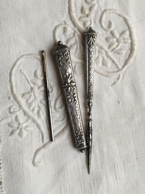 Needles & Cases - 19Th Century