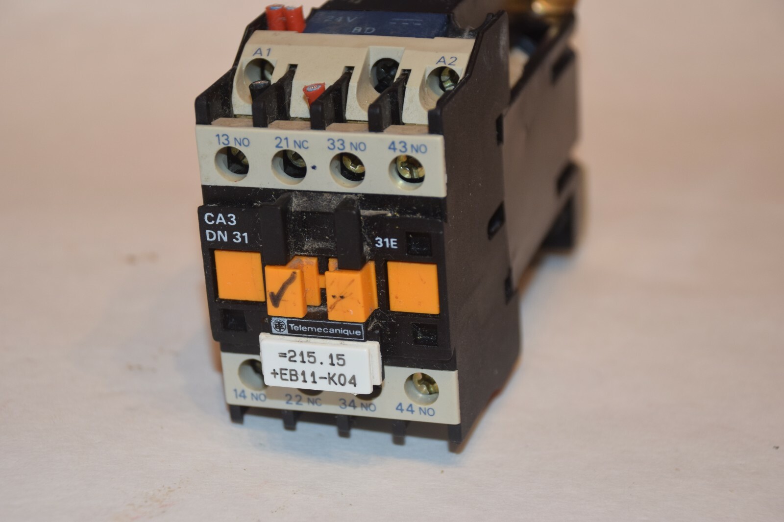 TELEMECANIQUE CA3 DN 31 CA3DN31 24V COIL 10A CONTACTOR | eBay UK