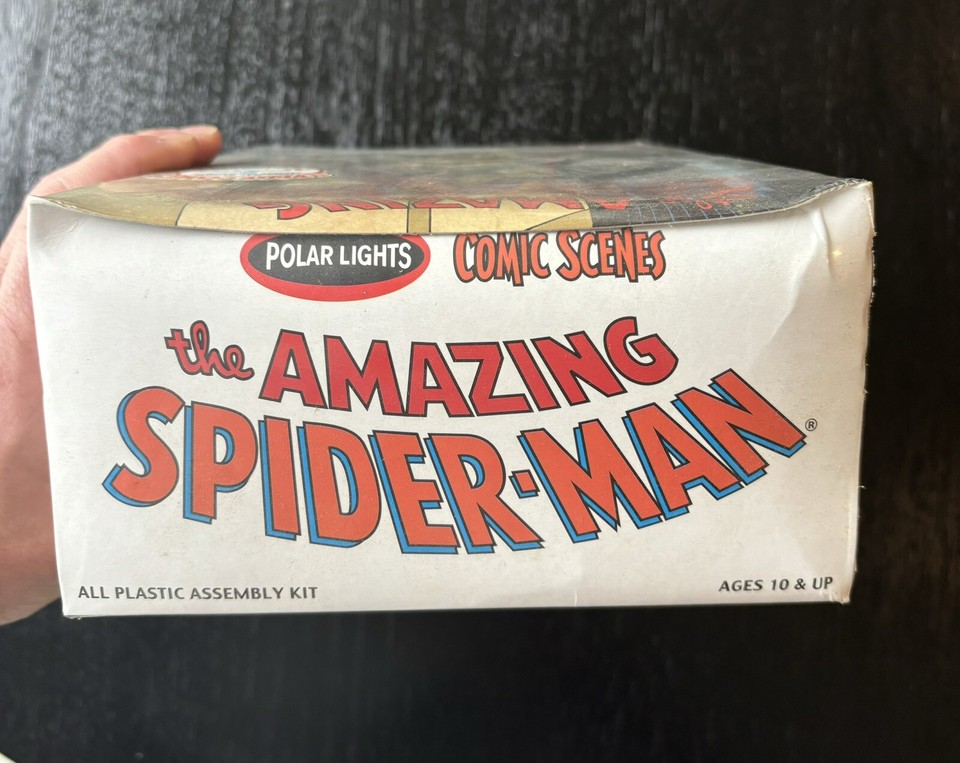 POLAR LIGHTS MARVEL COMICS THE AMAZING SPIDER-MAN PLASTIC MODEL KIT ...