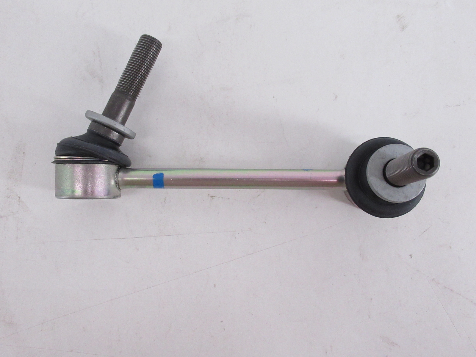 Genuine OEM Toyota 48820-04020 Passenger Side Front Stabilizer Link 05 ...