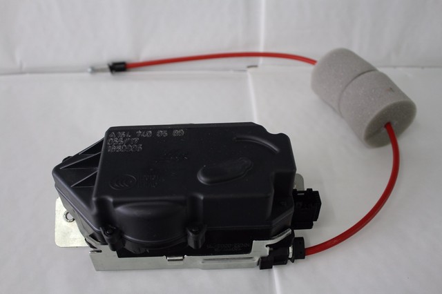 MERCEDES BENZ M W164 Rear Tailgate Boot Lid Lock A1647400500 Genuine ...