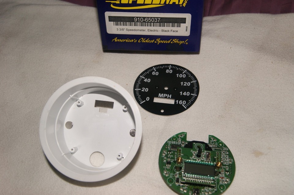 NEW Disassembled Speedway Motors Electric Speedometer , Black Face, 3-3 ...