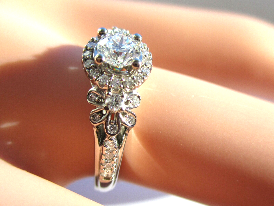 Emmy 18ct Gold 0.50 Point Diamond Halo Engagement Ring White Gold Size ...