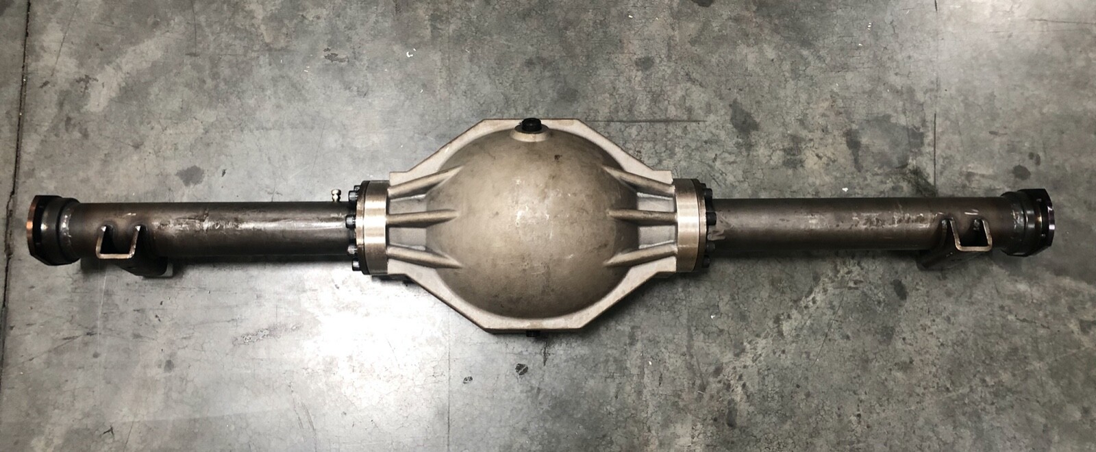 New Aluminum 1955 1956 1957 Tri-5 Chevy Ford 9" Inch Rear End W/Axles ...