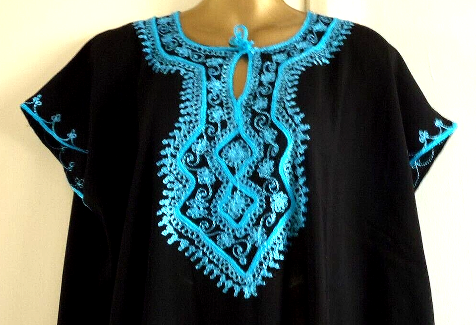 LADIES TRADITIONAL DJELLABA / ROBE/ KAFTAN ~BLACK~ 52" WIDE x 52" LONG ...