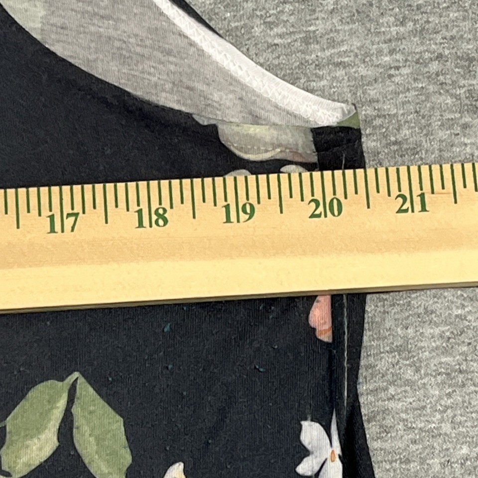 Doctor Who Waiting For A Madman With A Box Tank Top Junior 2X Ripple ...