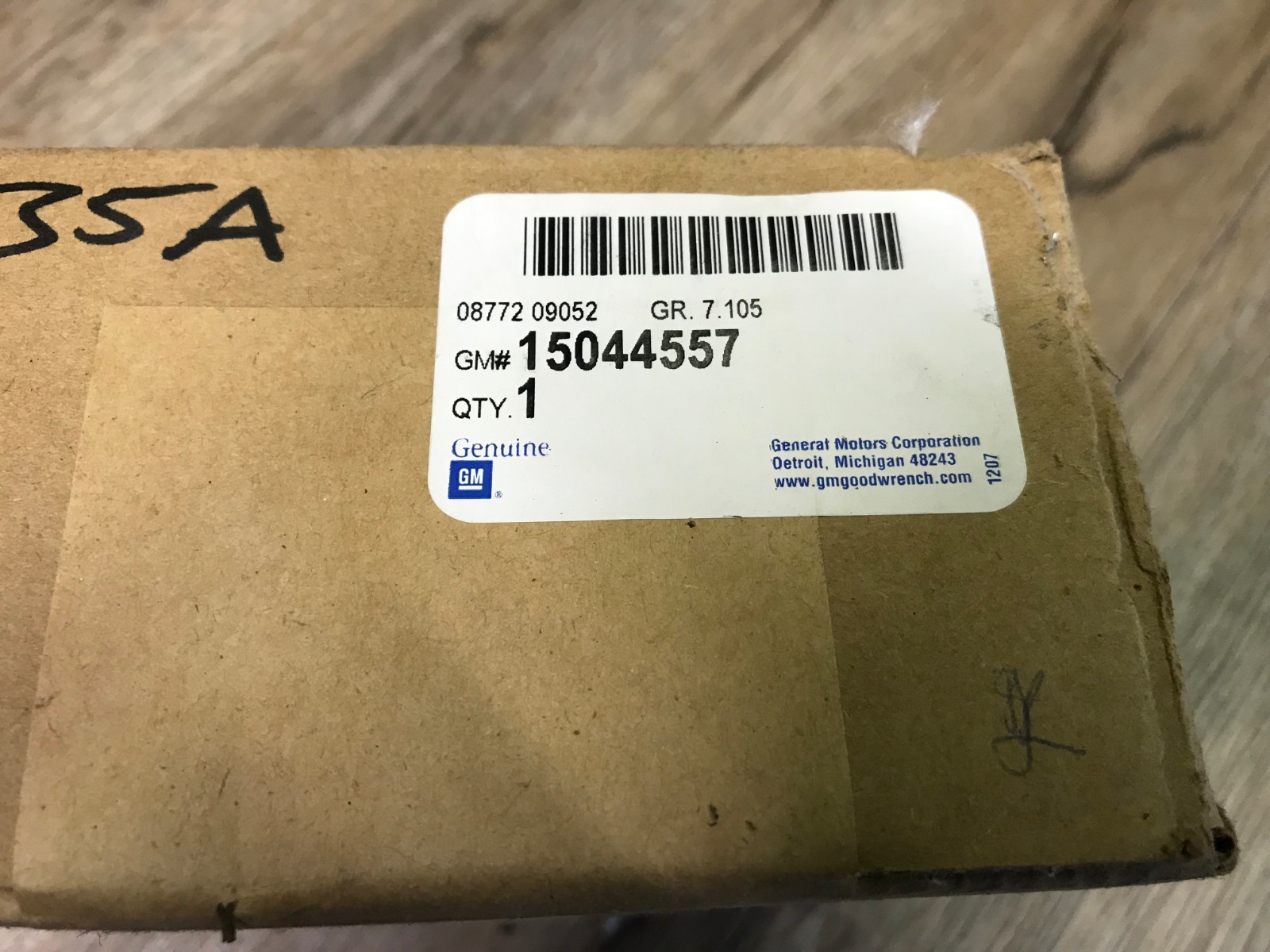 2009 2010 GMC CHEVROLET C K TRUCK NOS GM FRONT TORSION BAR MOUNT ...