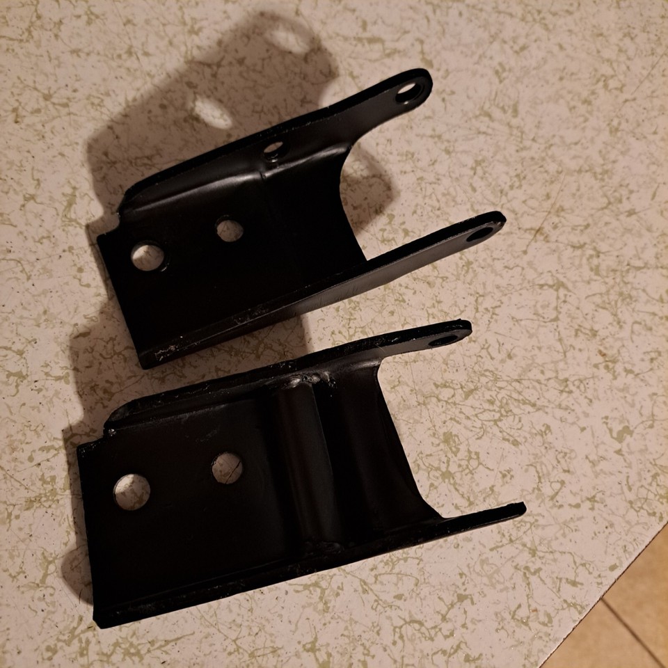 Mopar 440 motor mount Brackets OEM 66 - 72 Dodge 383 361 413 440, 1968 ...