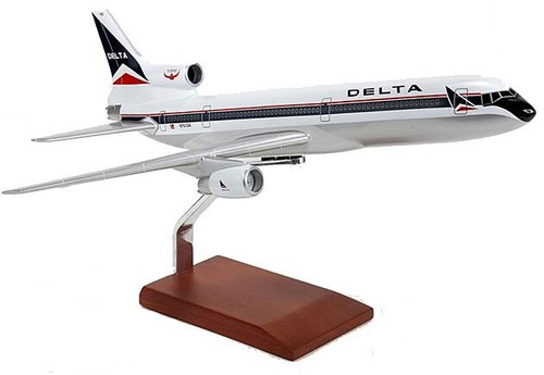 Delta Airlines Lockheed L-1011 Widget Desk Top Display Model 1/100 SC ...