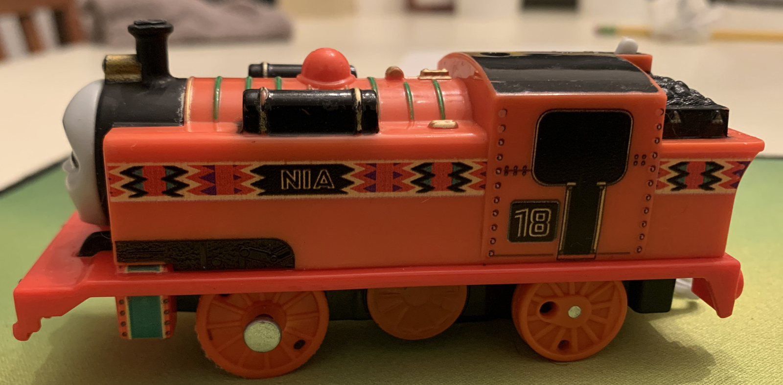 Thomas & Friends Trackmaster Nia Engine Motorized Train #18 2013 Mattel ...