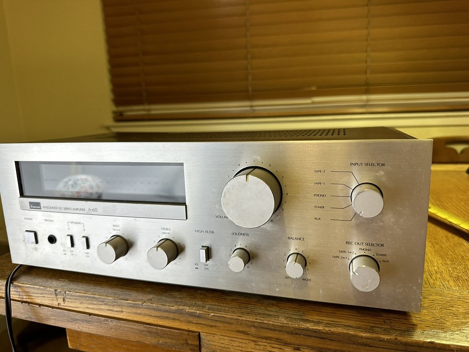 Vintage Sansui A-60 Stereo Amplifier Integrated Made Japan Powers Up ...