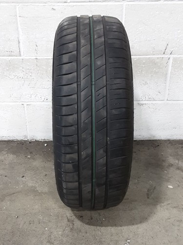 1x P195/55R16 Goodyear Efficient Grip Performance RSC Run Flat 7/32 ...
