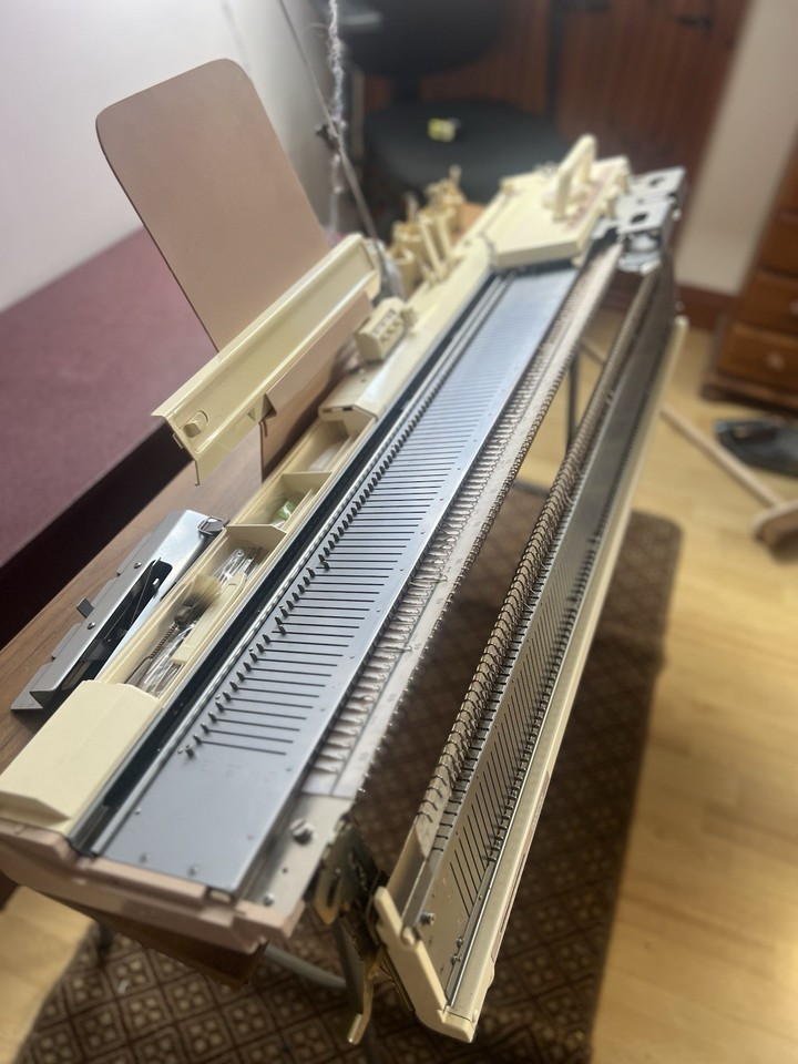 Brother KH-260 Vintage Chunky Knitting Machine With Ribber/table ...