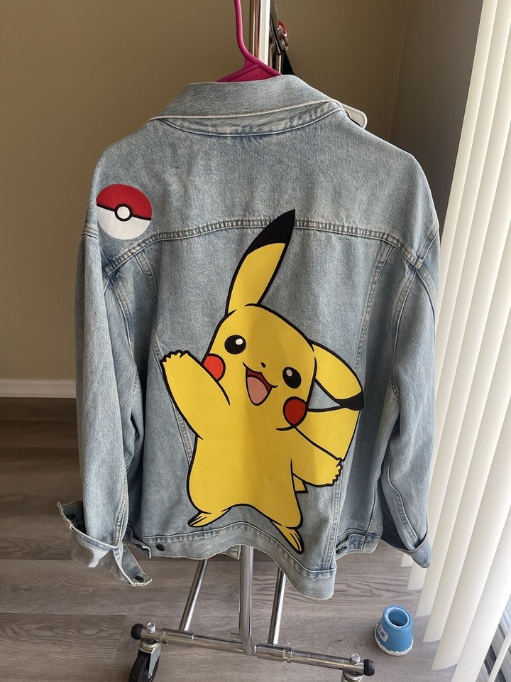 NEW MEN'S XXL LEVI'S X POKEMON STONE VINTAGE FIT TRUCKER JACKET PIKACHU ...