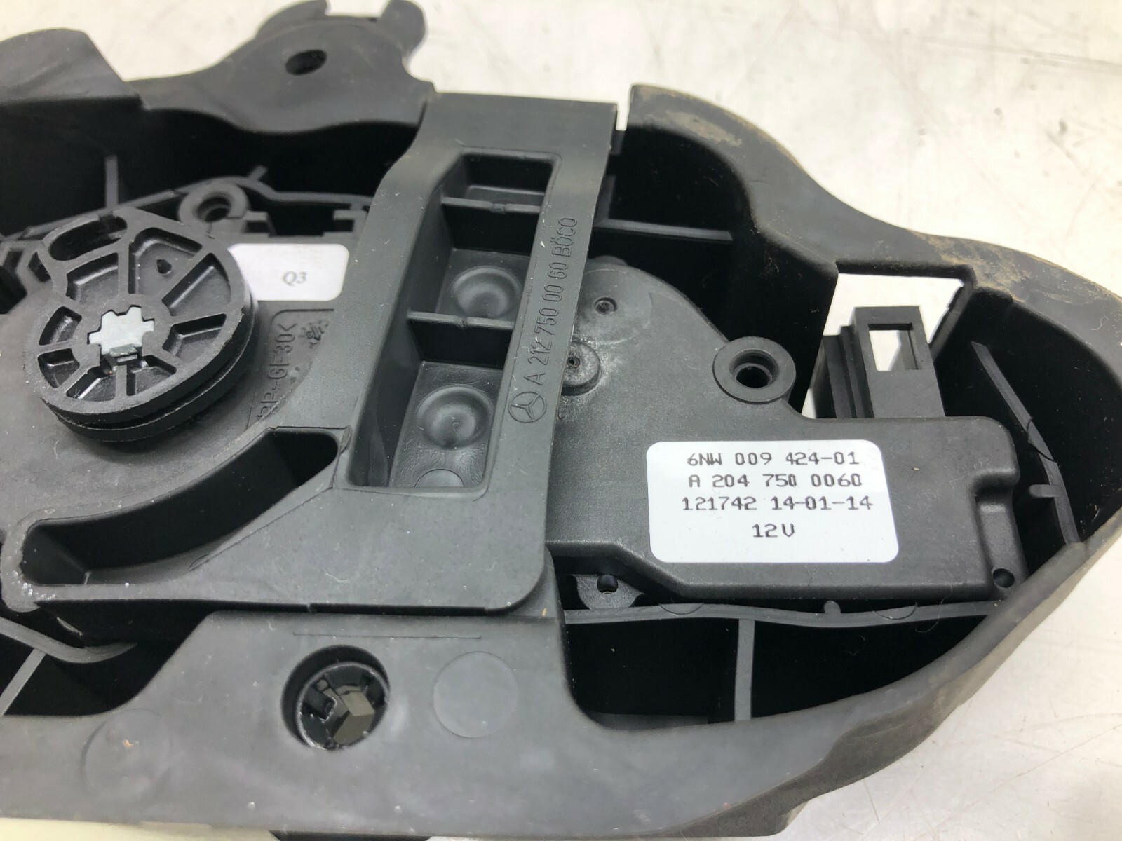 2012-2018 MERCEDES-BENZ CLS550 W218 LIFTGATE REMOTE POWER CLOSING LOCK ...