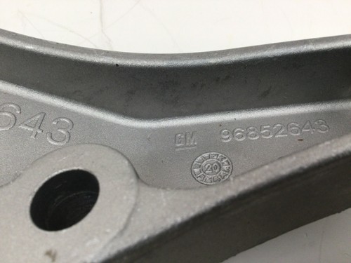 2012-2018 Chevrolet Sonic Transmission Mount Strut Bracket OEM 96852643 ...