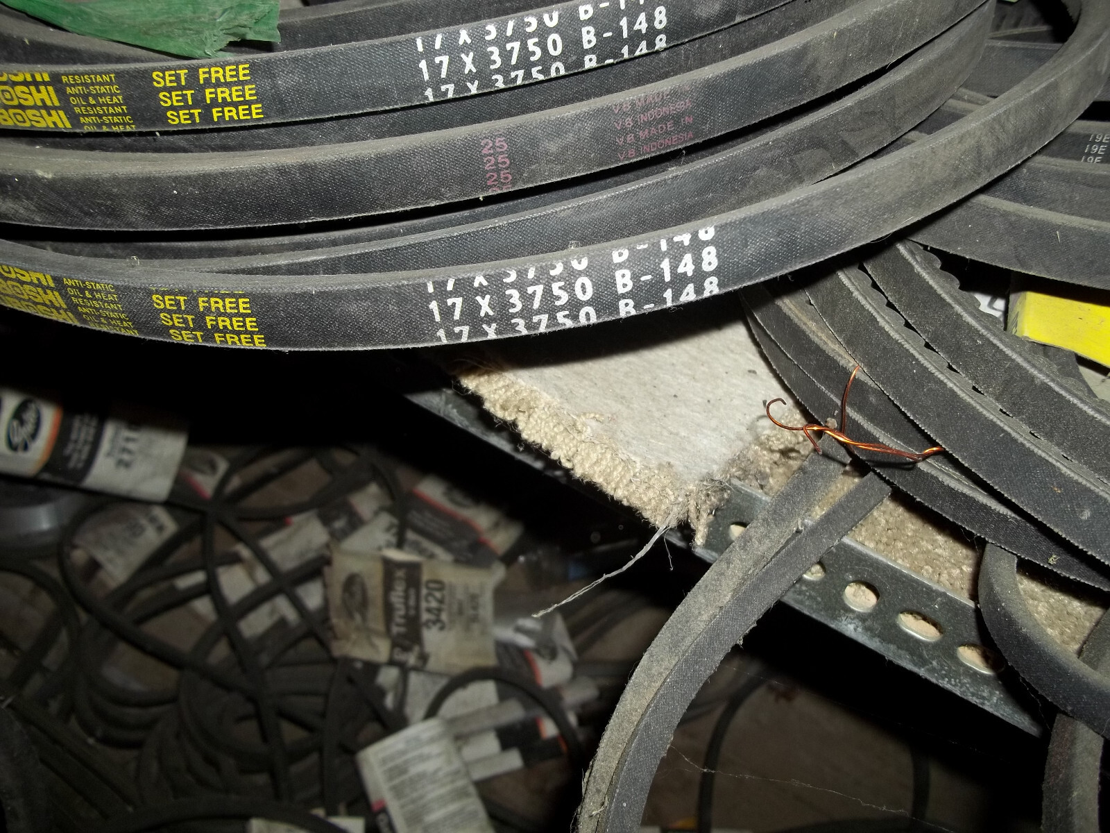 Industrial V-Belts B,Gates Hi Power II, Tri Power, Super HC Mitsu B103 ...