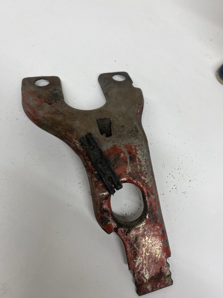 Original GM - 350 Small Block Chevy - Spark Plug Wire Bracket Sbc ...