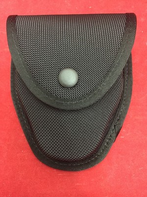 GOULD & GOODRICH Black Ballistic Nylon Handcuff Case Belt Loop Snap ...