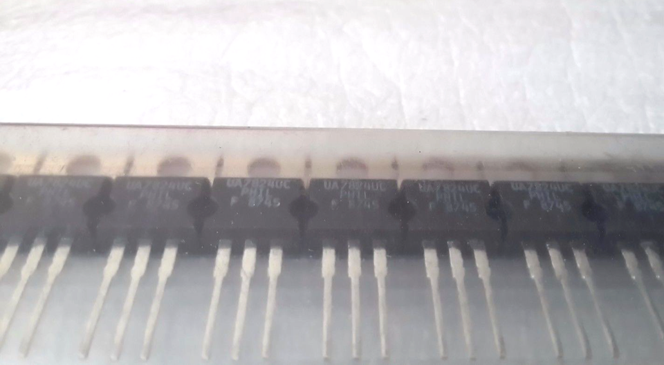 2pcs uA7824UC MC7824 LM7824 7824 voltage regulator 24V 1A | eBay