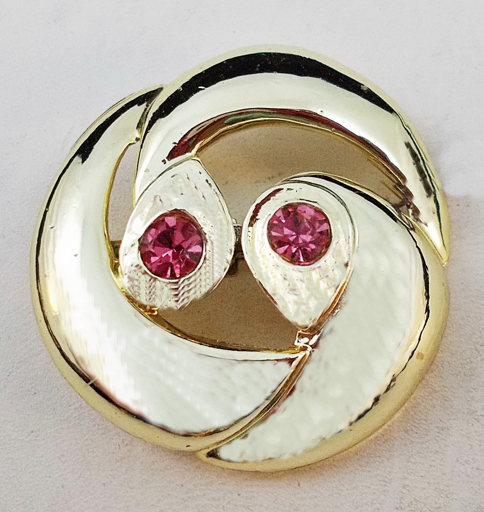 Vintage Signed GERRY'S Garnet Red Rhinestone Goldtone Pin Brooch | eBay