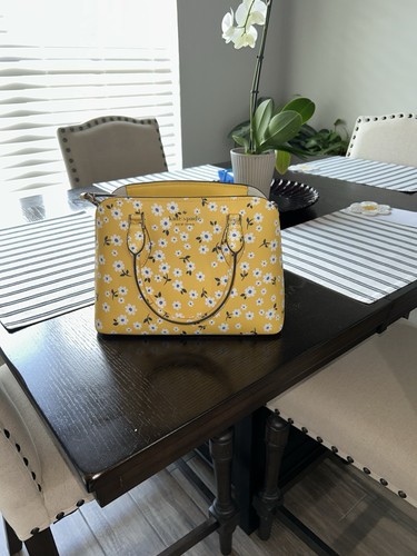 KATE SPADE New York Pale Yellow Handbag with Two Top Handles and ...