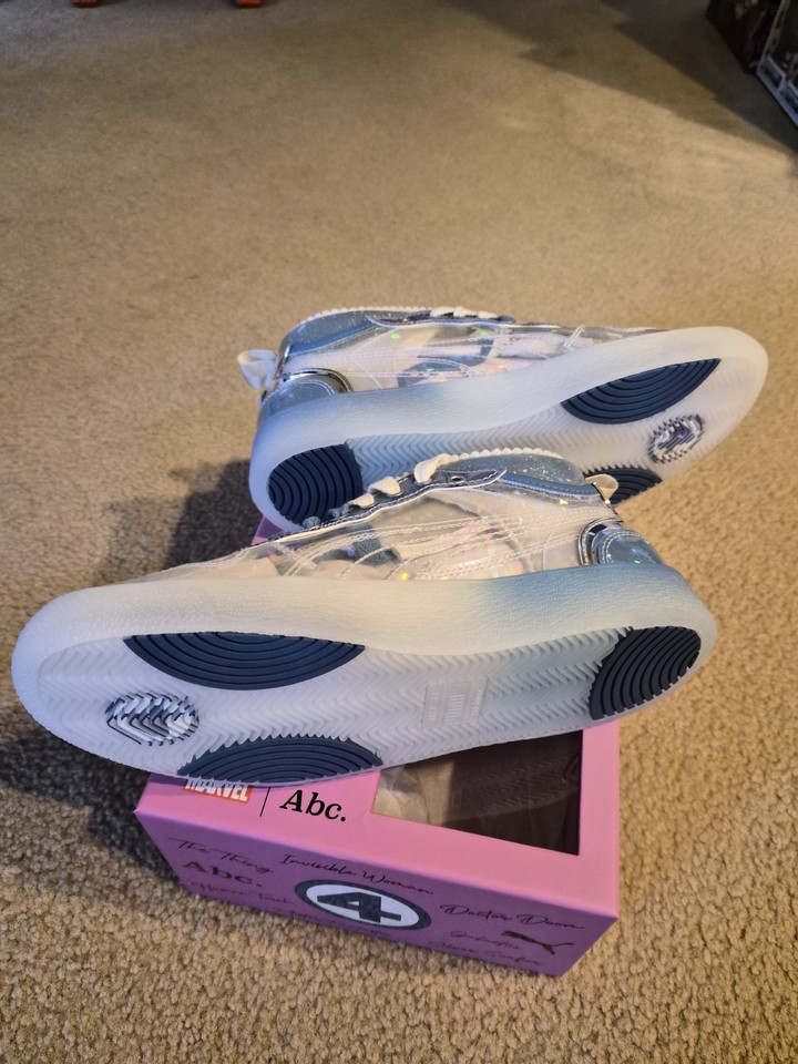 Puma Abc FANTASTIC FOUR Mystery Box INVISIBLE WOMAN Susan Storm Size 8. ...