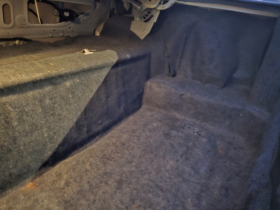 Genuine OEM Ford Upper & Lower TRUNK CARPET 03-11 Crown Victoria Police ...