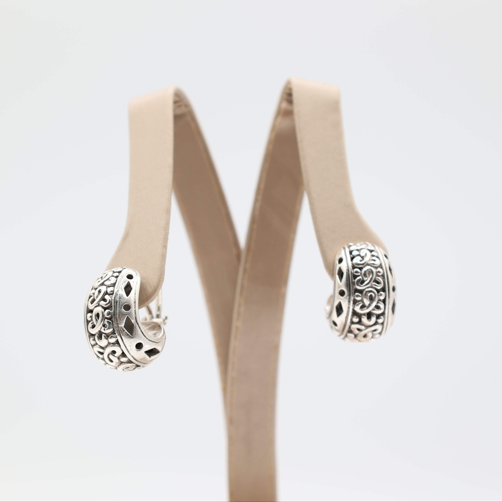 John Hardy Vintage 925 Silver Half Hoop Filigree Scroll Earrings | eBay