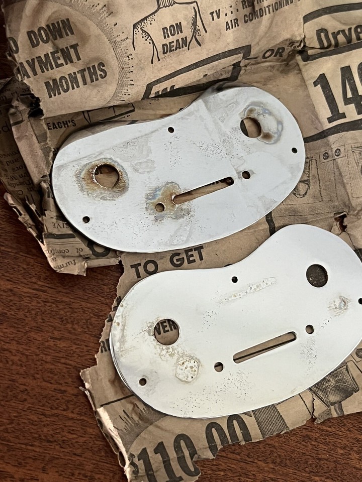 Magnatone Mark III Deluxe electric guitar control plate by Paul Bigsby ...