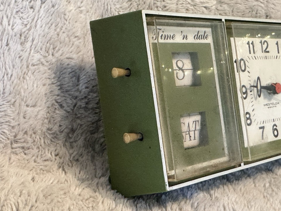 Vintage Westclox Electric Time N Date S 37-A Avocado Green Flip Date ...