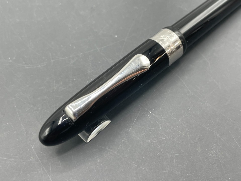 Davidoff Cigars (Omas) Italy Ballpoint Pen Black Resin Silver Trim New ...