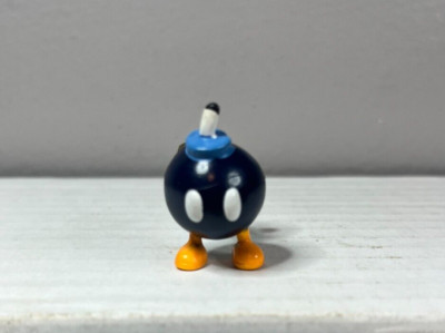 2007 - Nintendo - Bob-Omb - 1.5in PVC Action Figure - Super Mario World ...