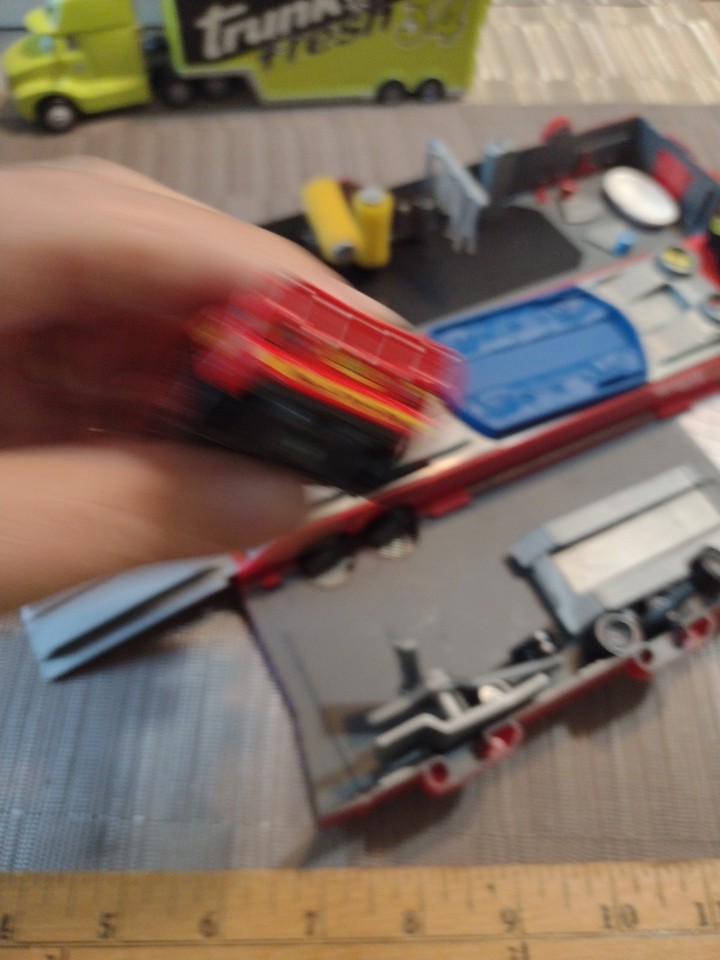 Lightning McQueen Convertible Semi-Truck Toy With Inside Play Area. B67 ...