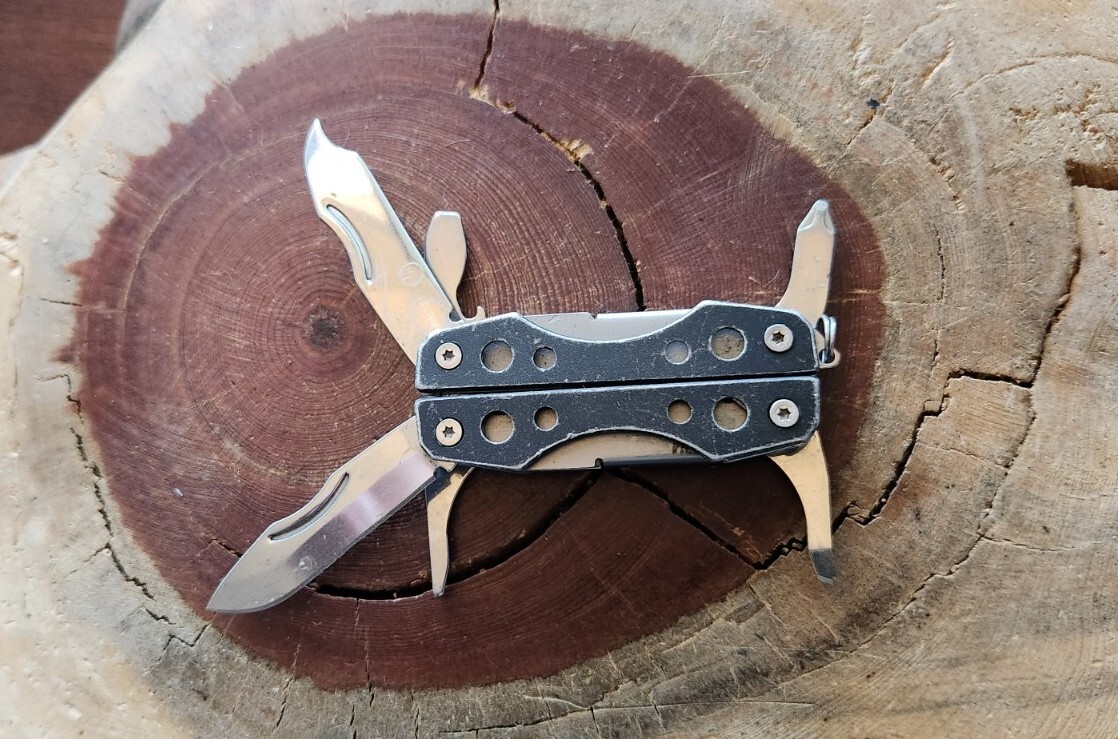 Gerber Clutch Mini Multi Tool Pliers Knife Etc. Black - Great Condition ...