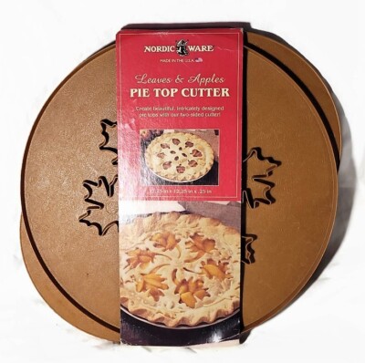 Nordic Ware Pie Crust Cutter Leaves & Apples Holidays Reversible 12 ...