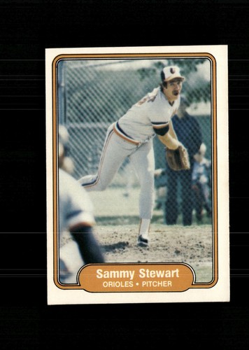 Sammy Stewart 1982 Fleer Baseball Card #180 Baltimore Orioles + Fast ...