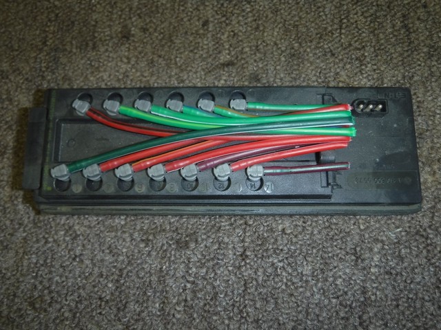 Aq191767 1988 MERCEDES 420sel Climate Control Vacuum Valve Block ...