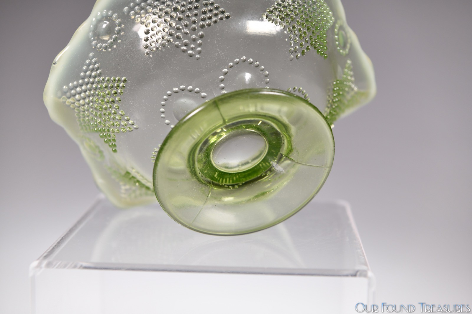 ca. 1908 BEADED MOON & STARS by Fenton Art Glass GREEN OPAL. 6 Ruffle ...