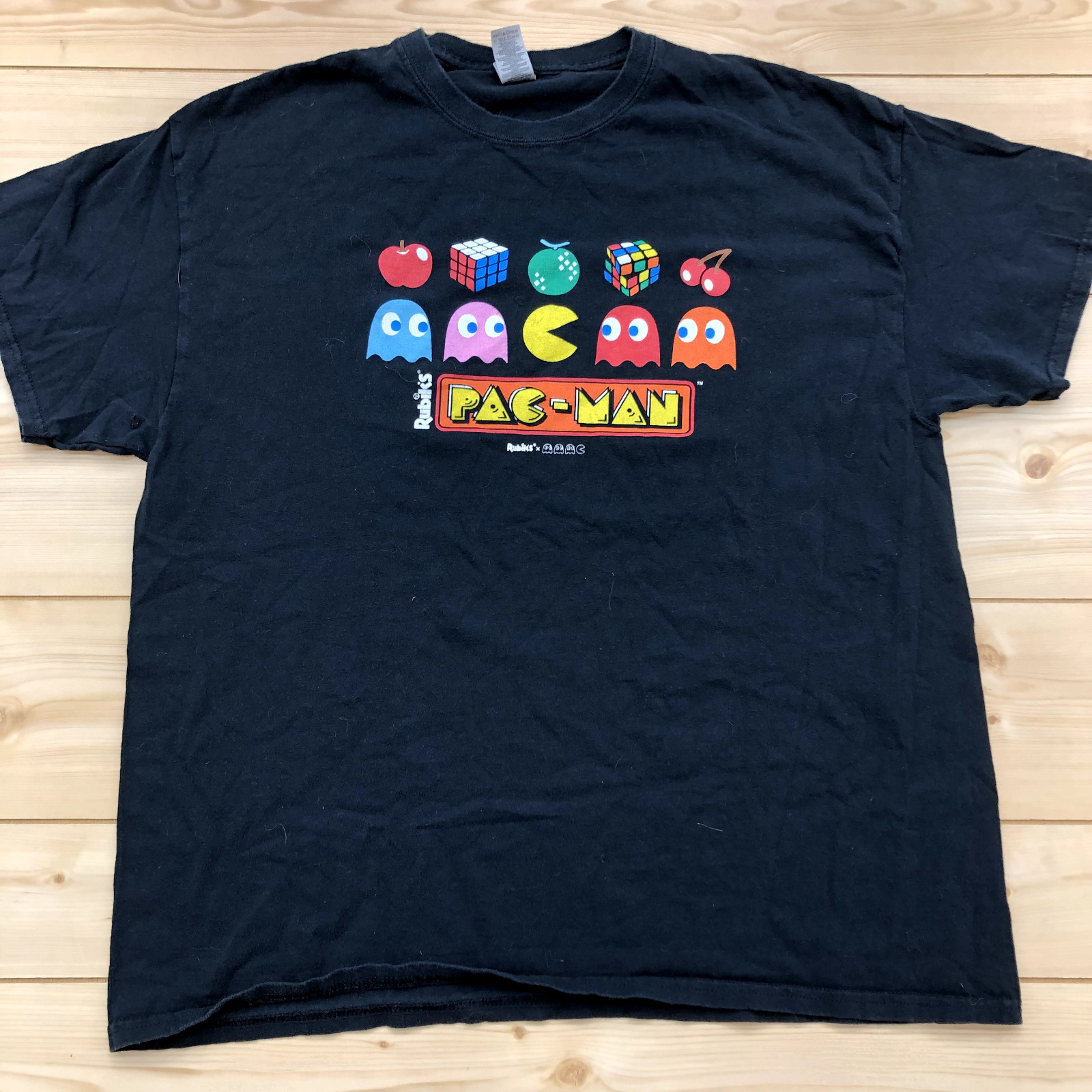 Gildan Black Graphic Pac-Man Crewneck Cotton Solid Re… - Gem