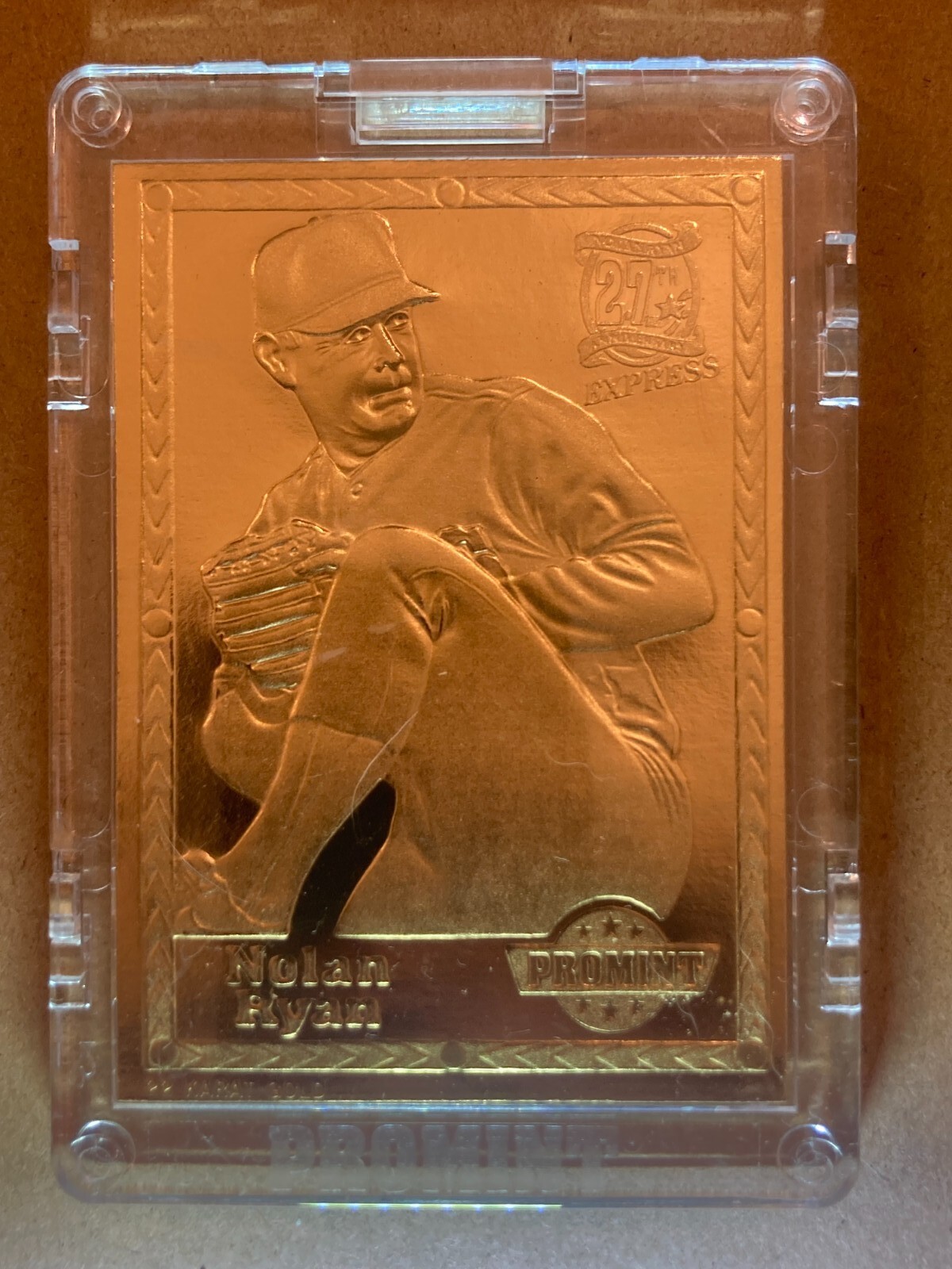 1994 NOLAN RYAN 22 KARAT GOLD BASEBALL CARD - REPRINT NOLAN RYAN #3 ...