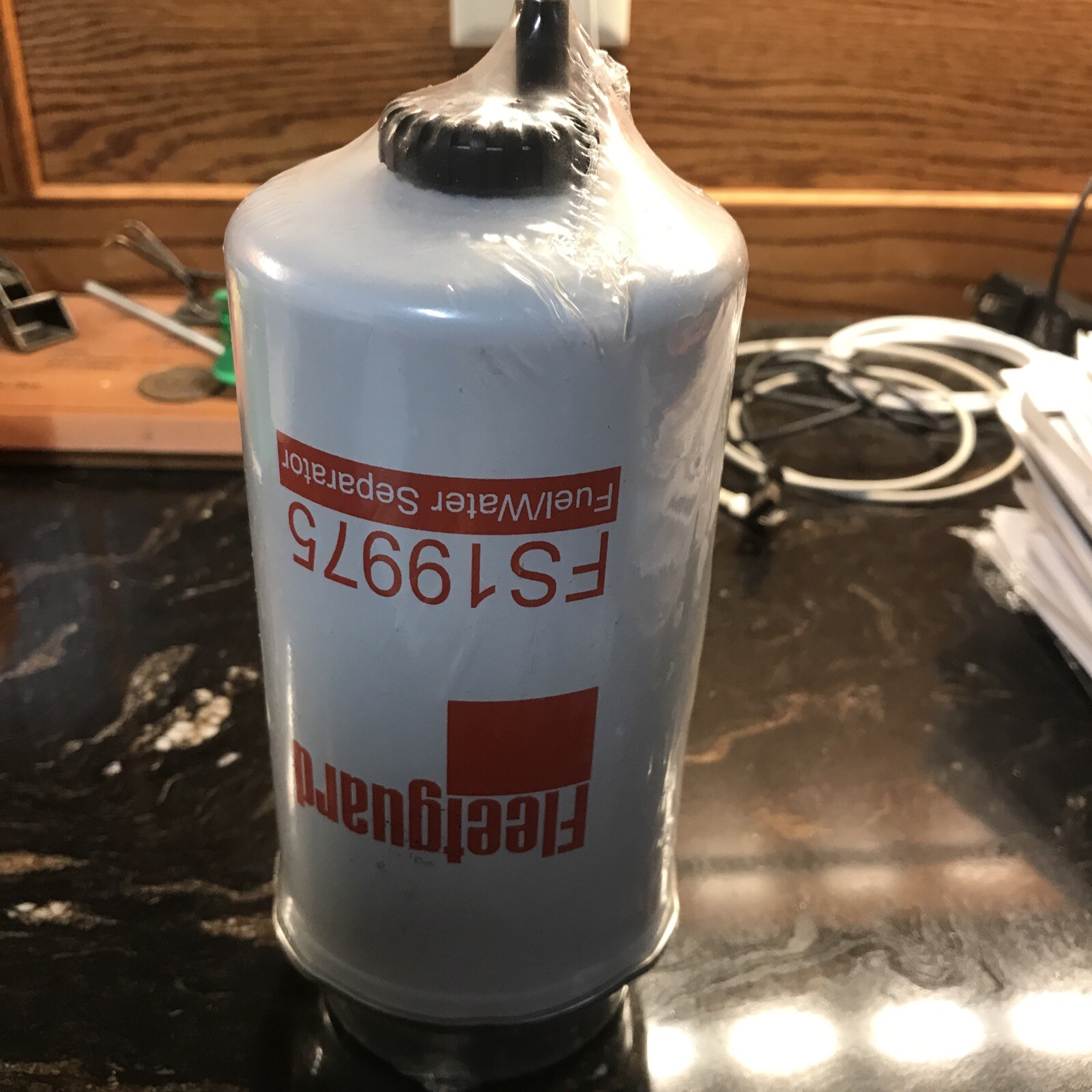 NEW GENUINE FLEETGUARD FUEL FILTER, WATER SEPARATOR (PN FS19975) | eBay