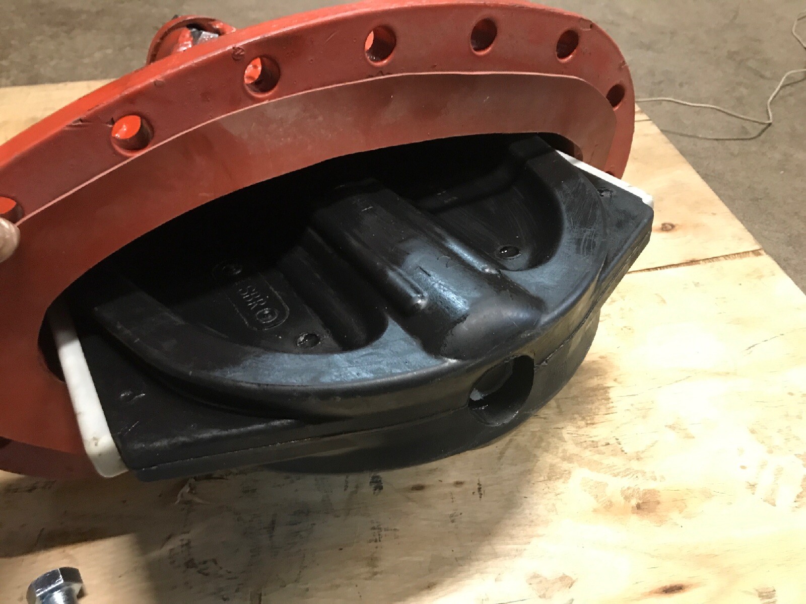 12” Mueller Resilient Gate Valve Repair Kit OPEN LEFT, 1990s 16-Bolt ...