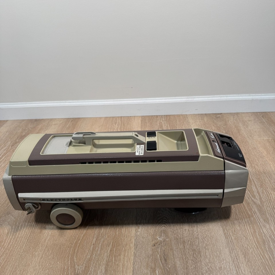 Electrolux Marquise 1521 Canister Vacuum BUNDLE Power Nozzle + Tools ...