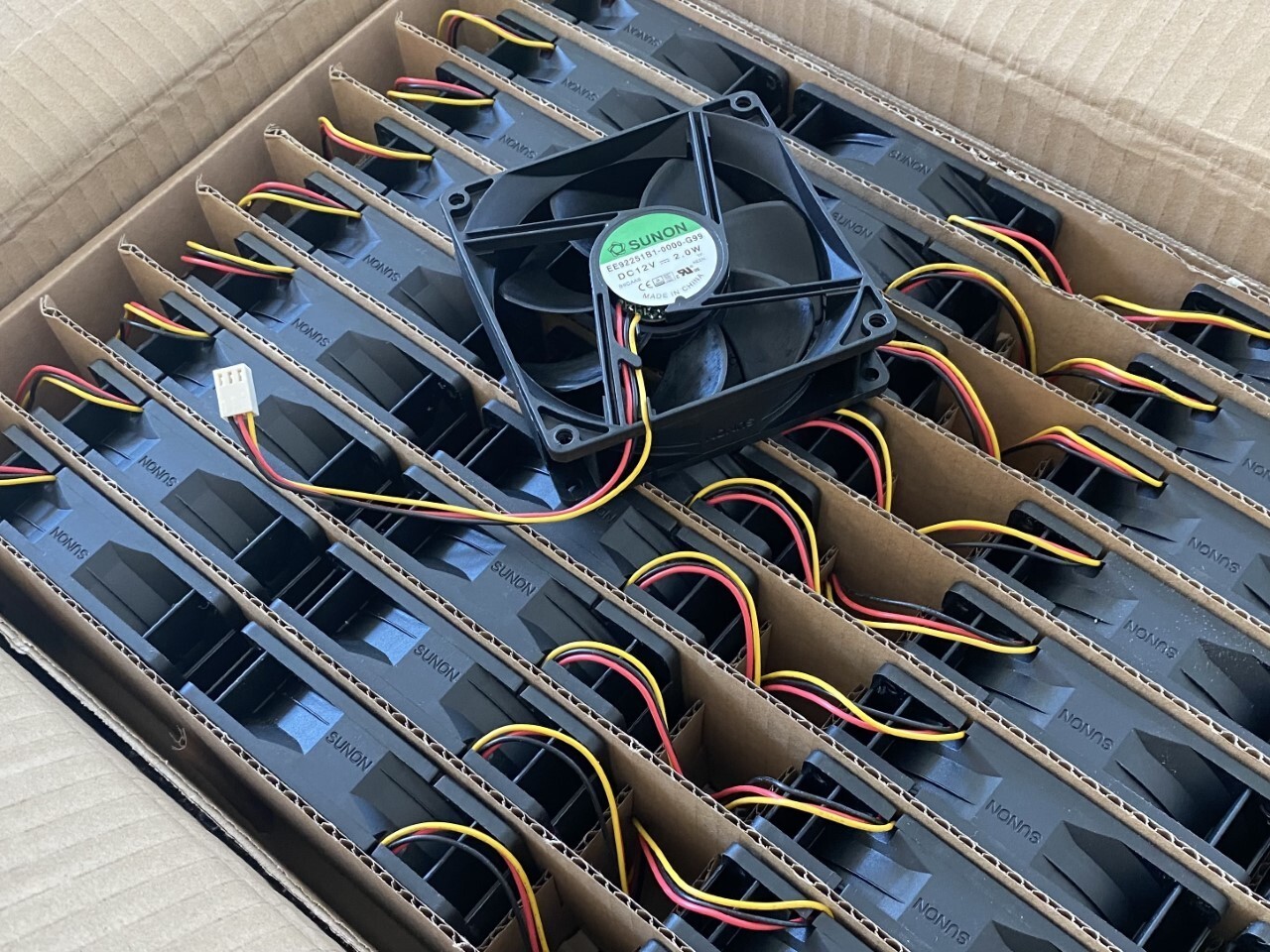 Sunon EE92251B1-0000-G99 Computer Case Cooling Fan 3Pin 12V 2.0W 92*92 ...