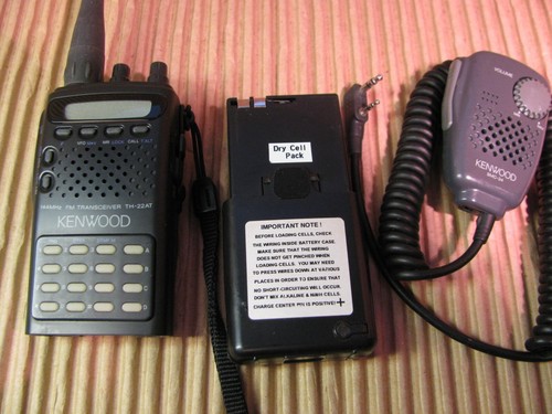 Kenwood TH-22AT FM 2-Meter VHF Ham Amateur Radio HT + SMC-34 Speaker ...