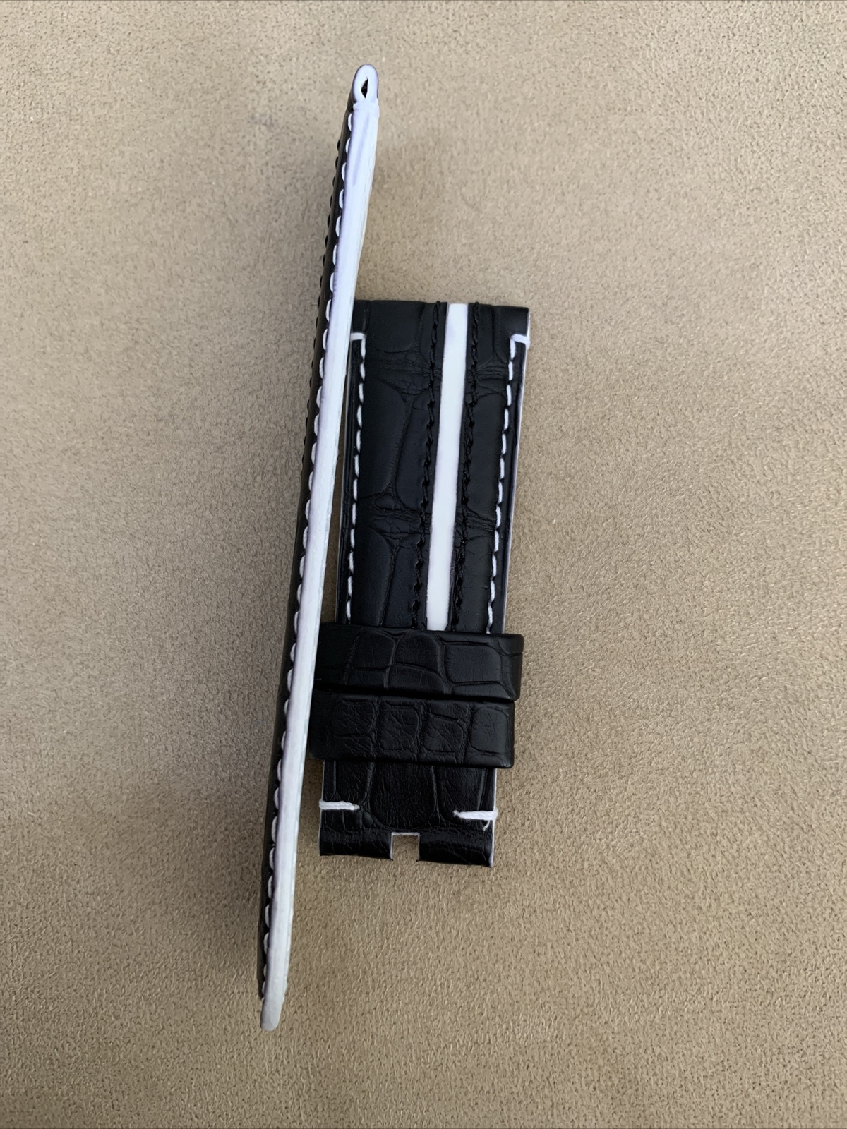 Alligator Tang Watch Strap 24mm x 22 mm Black White 115x75 Genuine Made ...